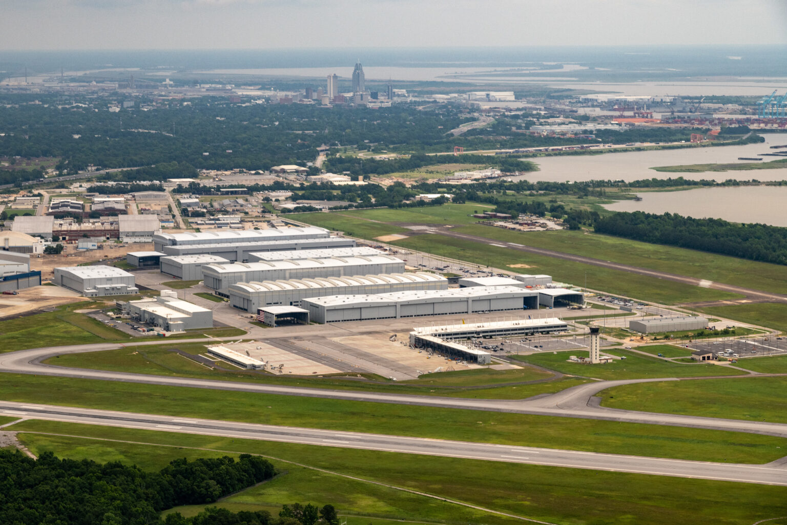 From Vision to Reality: A Decade of Airbus in Mobile – The Business View